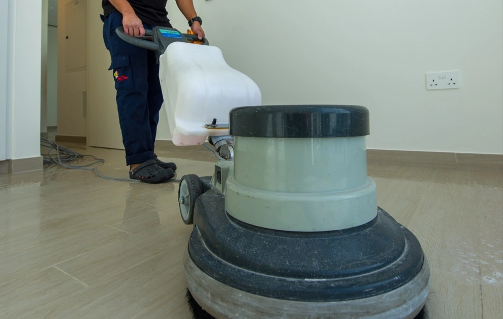 Vinyl Floor Cleaning Dubai | Floor Maintenance, Polishing Services